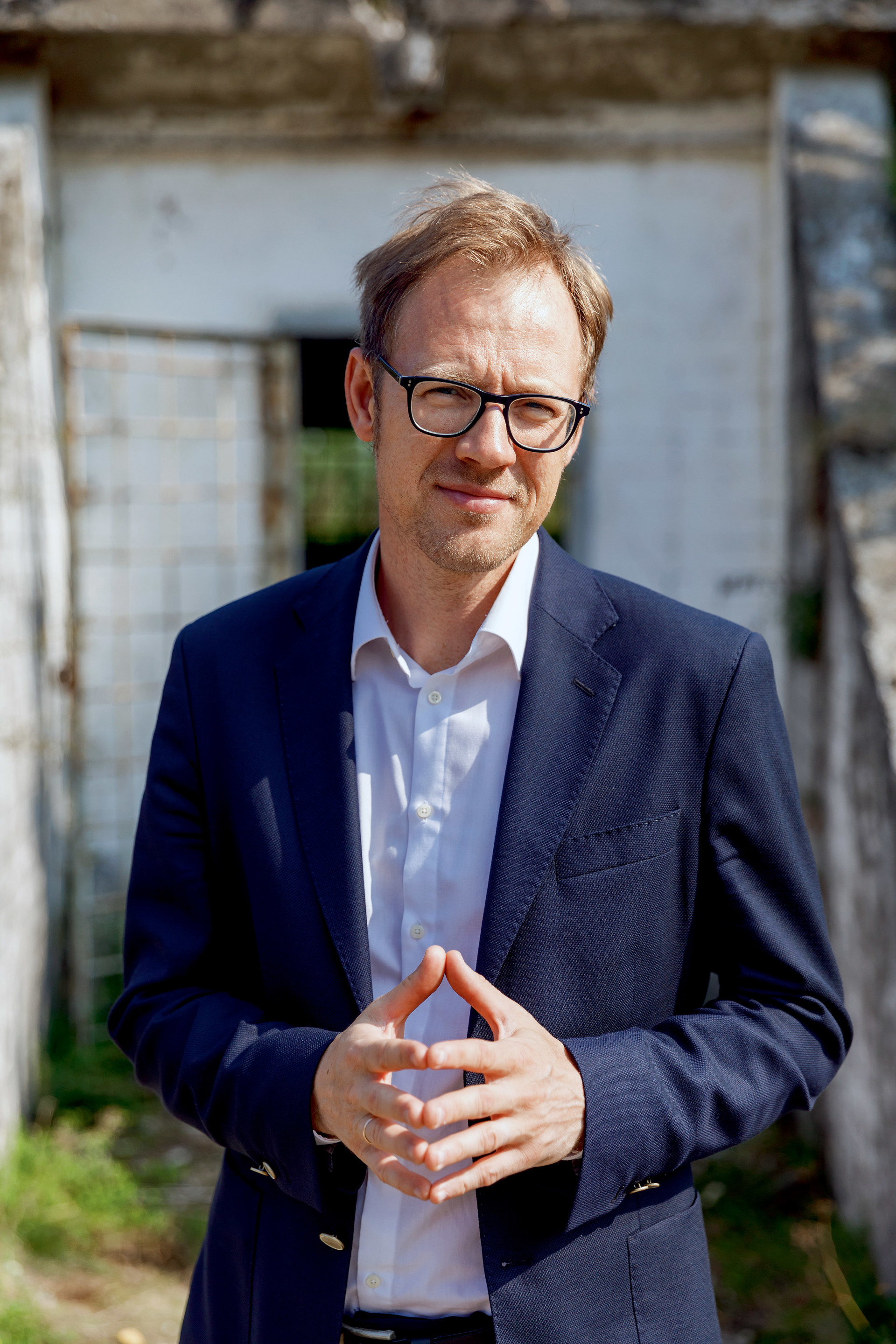 Sandijs Semjonovs: par pusmūža krīzi un darbu zem lodēm | Jauns.lv