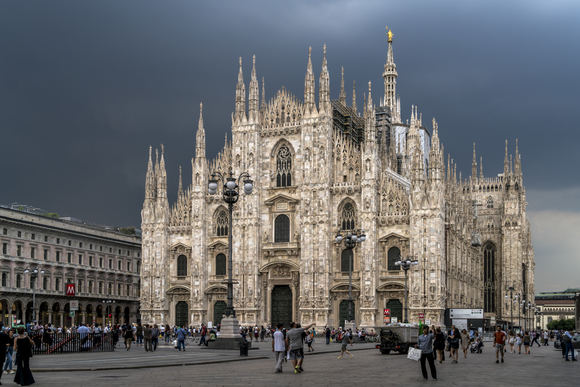 Pasaulē skaistākās vietas, kas ir ievērojami pārvērtētas un dzīvē ...