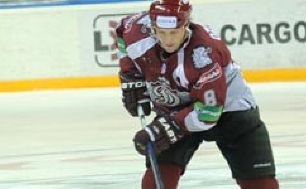 Ozoliņš un Meija trenējas ar „Dinamo”