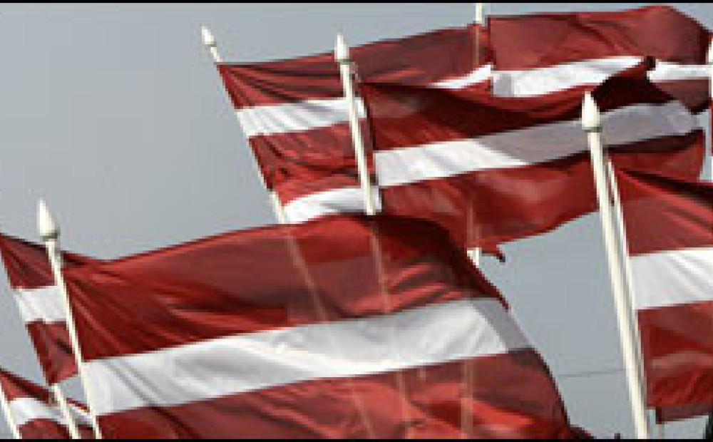 4. maijs - Latvijas neatkarības atjaunošanas diena. Rīgā plaša svētku ...