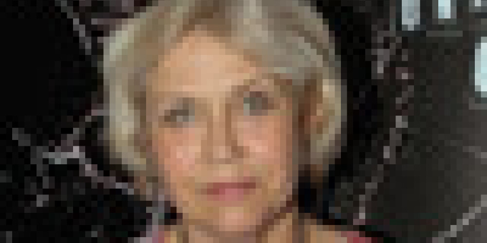 Fogele rīkos skaistumkonkursu apalītēm