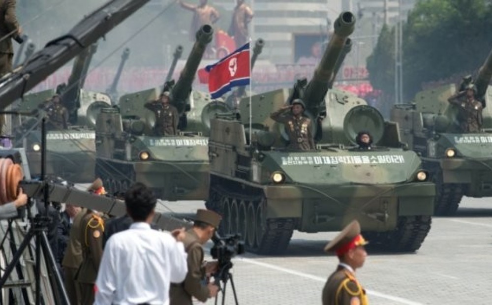 Ziemeļkoreja svin Korejas kara noslēguma 60.gadadienu. FOTO | Jauns.lv