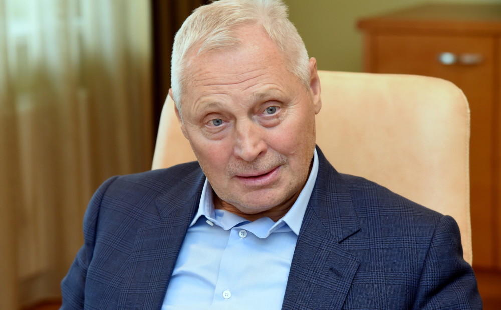 Juris Savickis saglabā augsto amatu Latvijas Tenisa savienībā