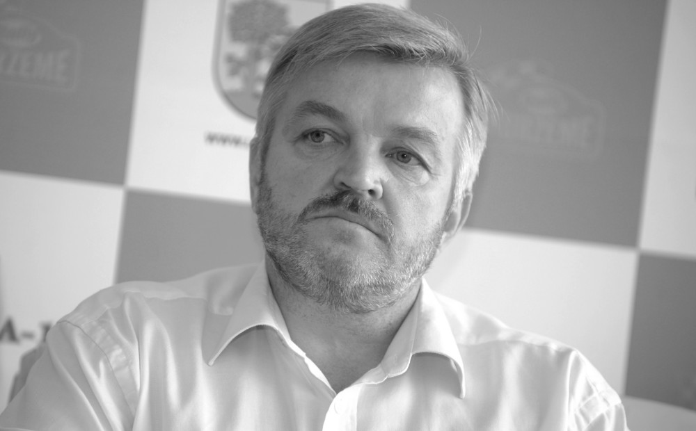 Mūžībā devies leģendārais autosportists Ivars Caune