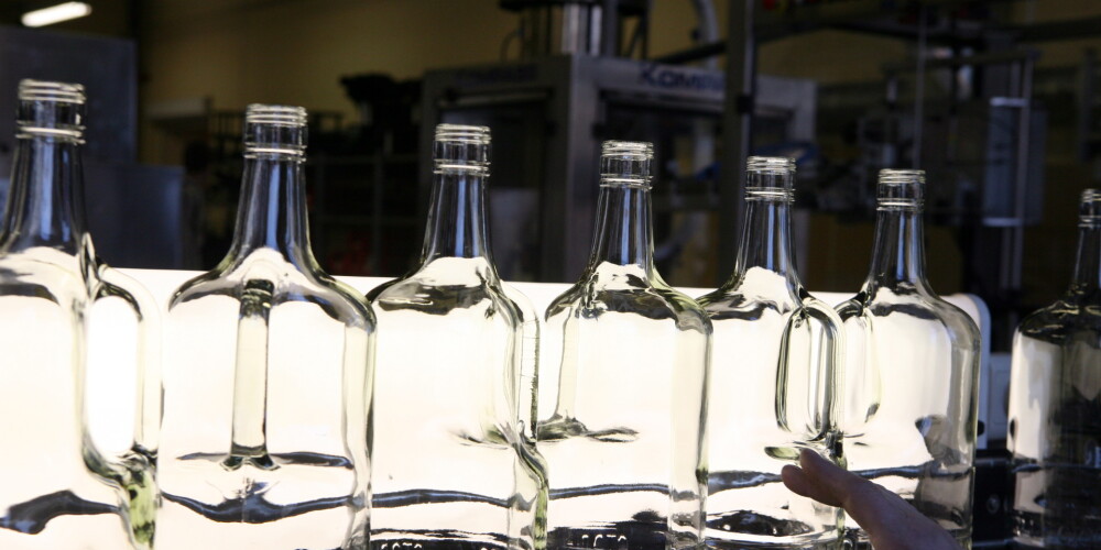 Latvijā ievērojami samazinājusies spirta ražošana