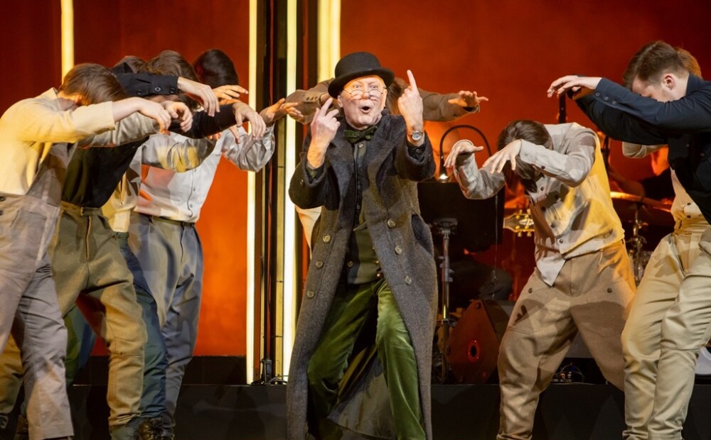 FOTO: jaunā koncertuzvedumā atdzimst rokopera "Kaupēn, mans mīļais”