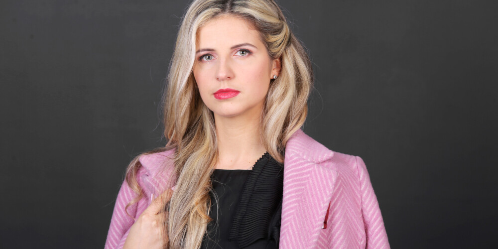 Nakts ziņu meitene dienasgaismā - kas ir LTV jaunā zvaigzne Danuta Juste