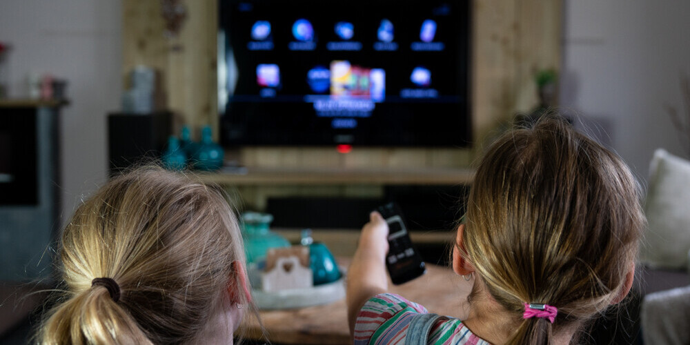 Bērnu psihiatrs Bezborodovs stāsta, ko multenes var nodarīt bērna psihei
