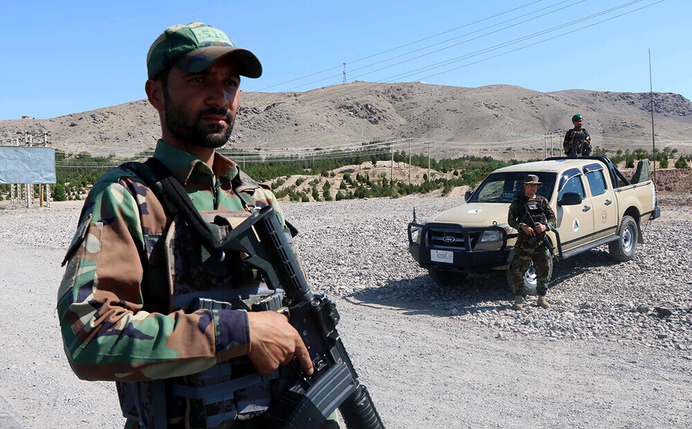 Talibi uzbrukuši Bādgīsas provinces galvaspilsētai