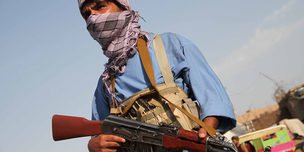 Talibi sagrābuši svarīgu robežšķērsošanas punktu uz robežas ar Pakistānu