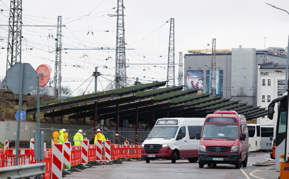 FOTO: VUGD palīdzība Rīgas Centrāltirgus postījumos vairs nav vajadzīga