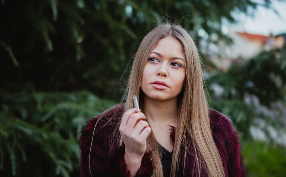 Meitai ir jauka audzinātāja, bet viņa smēķē – vai vecākiem ir iemesls ...