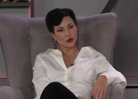 "Visa mana seksuālā dzīve bija atriebība vecākiem," - Ieva Adamss tikai ...