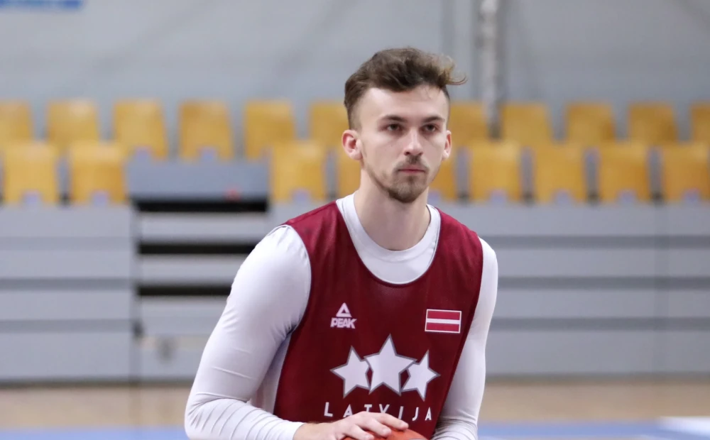 No Latvijas basketbola izlases uz laiku izkrīt arī Kristers Zoriks No Latvijas basketbola izlases uz laiku izkrīt arī Kristers Zoriks