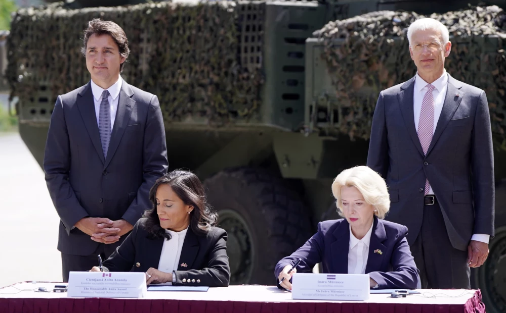 Baltijas valstis apņemas veicināt savas gaisa telpas pieejamību NATO ...