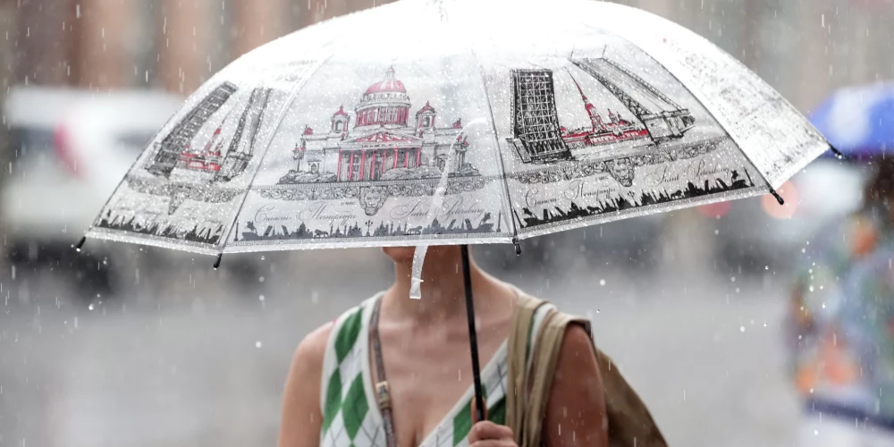 VUGD brīdina par stiprām lietusgāzēm