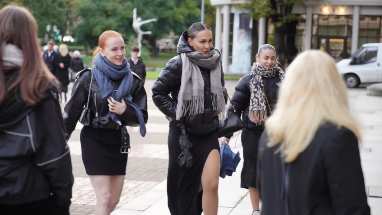 FOTO: sabiedrībā pazīstamas personas dodas baudīt leģendārās Verdi ...