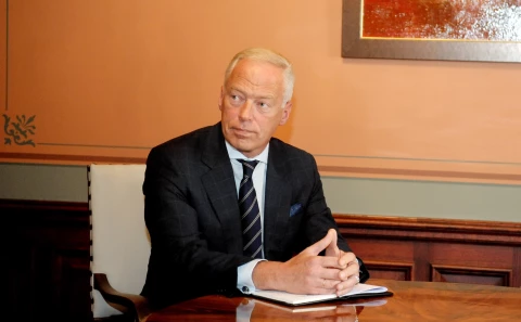 Krēķis turpinās vadīt Militārās izlūkošanas un drošības dienestu