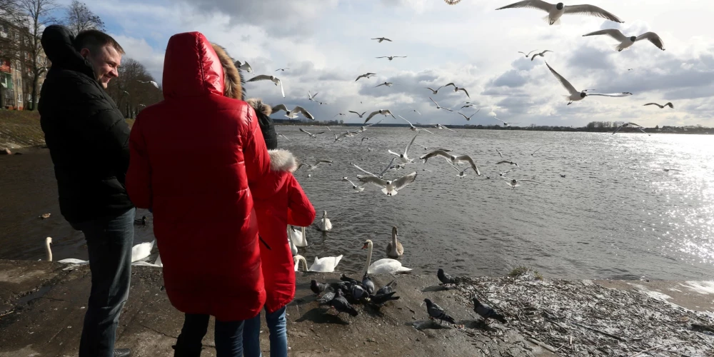 Darba nedēļas sākumā debesis atkal aizklās mākoņi