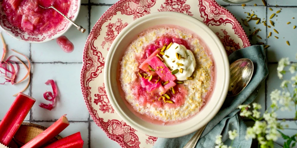 Rabarberi veselībai: ar ko var pārsteigt šis unikālais augs?