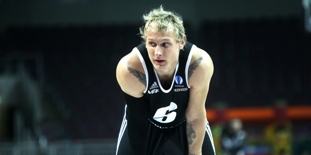 "Ģimenei patiesība ir pati svarīgākā" - Jāņa Timmas māsa Lelde nāk ...