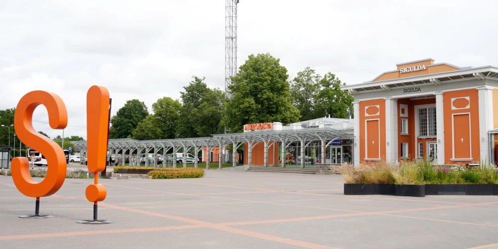 Siguldā no 6. maija slēgs dzelzceļa pārbrauktuvi Rīgas ielā