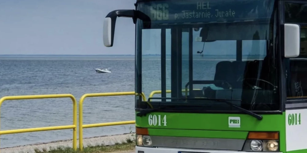 Polijā atkal kursēs skandalozais autobuss Nr. 666