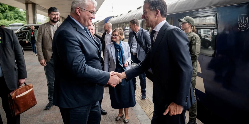 NATO ģenerālsekretārs Marks Rute ieradies Kijivā